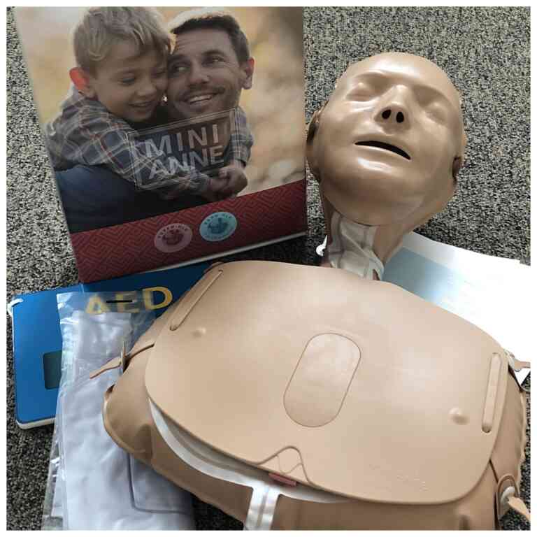 Mini-Anne | Hjärt-lungräddning.se